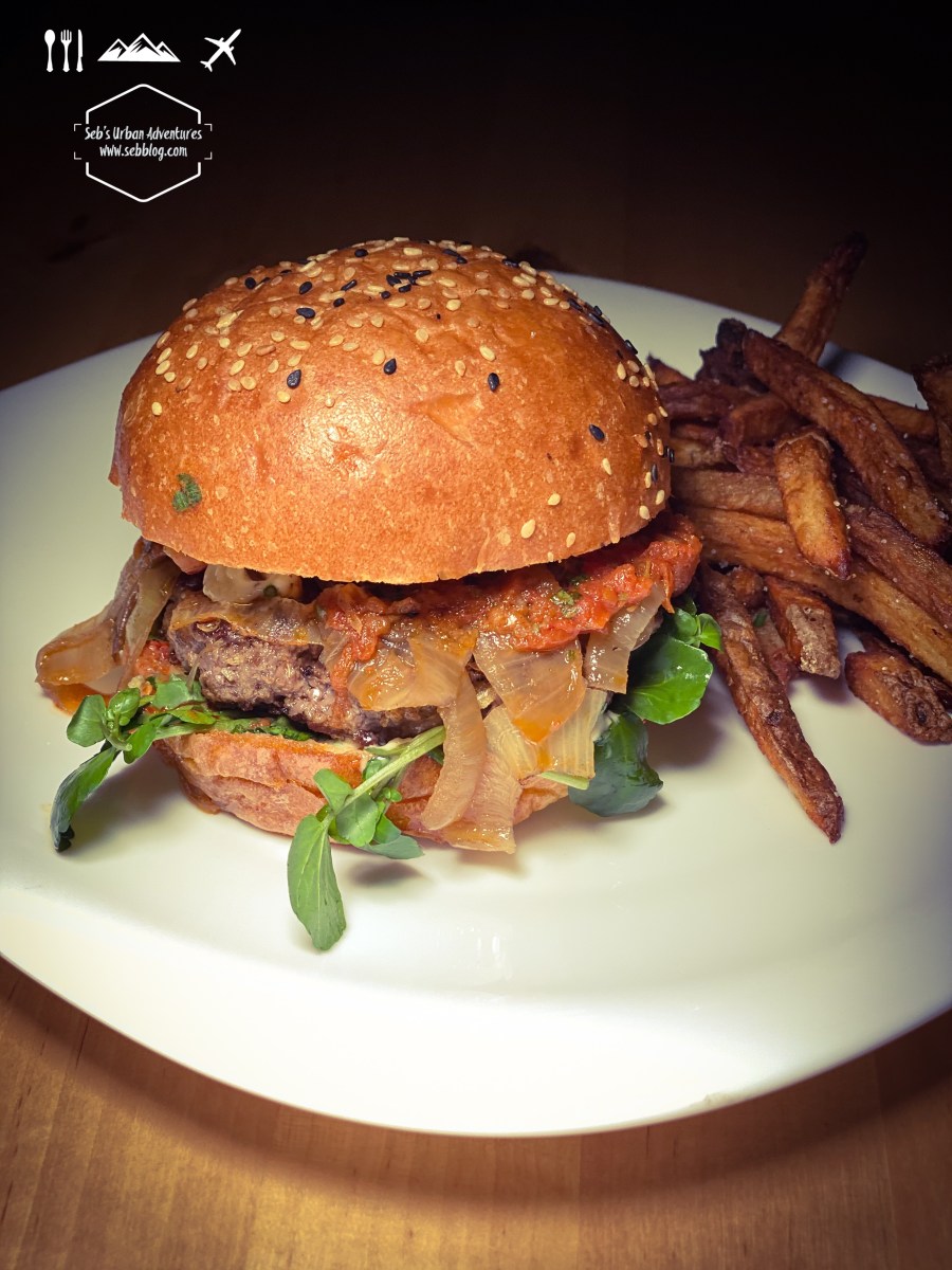 Take-Out: QDC Burgers – Seb's Urban Adventures